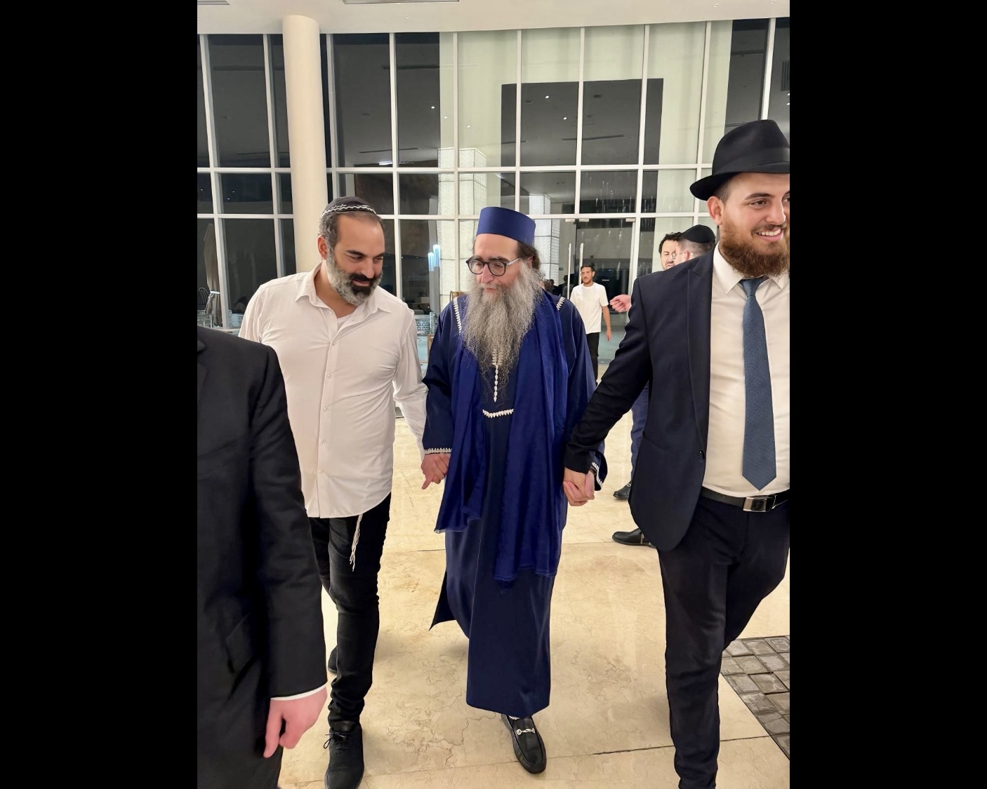 Rabbi Yoshiyahu Pinto Embarks on a Spiritual Journey to Ignite Jewish ...